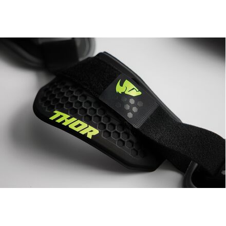 Shop Thor Sentinel Pro Chest Protector | MotoSport